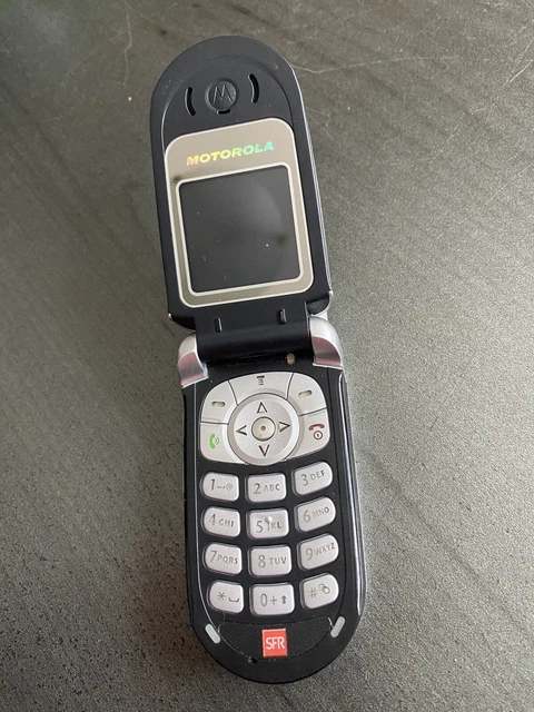MOTOROLA ANCIEN Telephone Portable Vintage A Clapet Gris EUR 0,01 ...