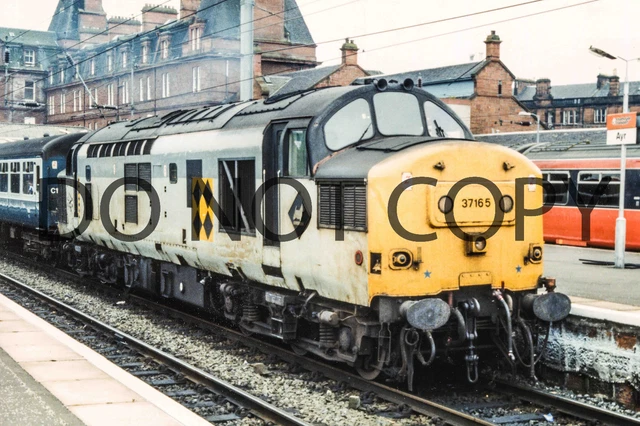 UK DIESEL TRAIN Railway Photograph Of Class 37 Loco 37165. Rm37-558 £1. ...