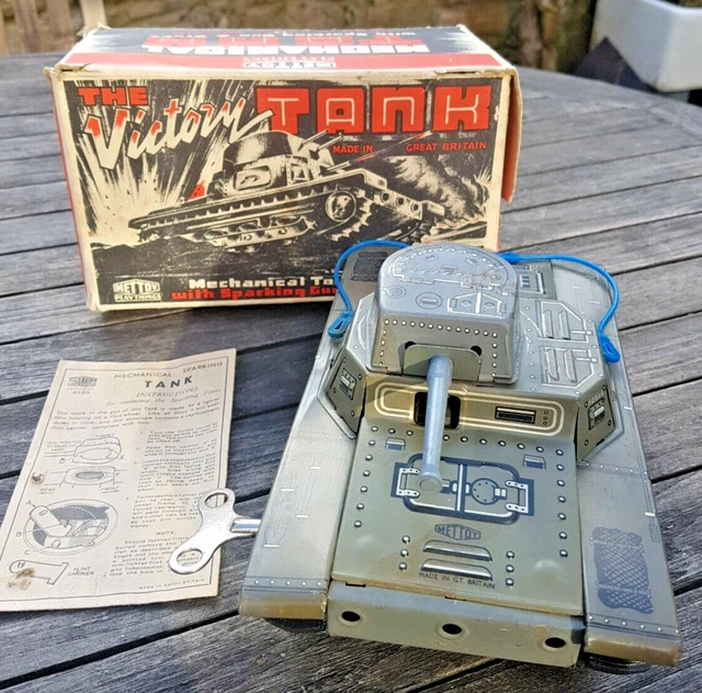 VINTAGE METTOY THE Victory Mechanical Tank Toy 6133 Boxed w ...