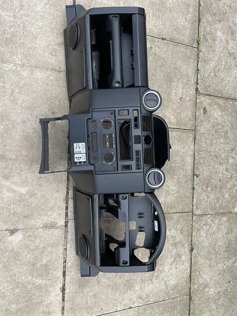 LAND ROVER DEFENDER 90/110/130. tdci PUMA dashboard dash board 07-16 ...