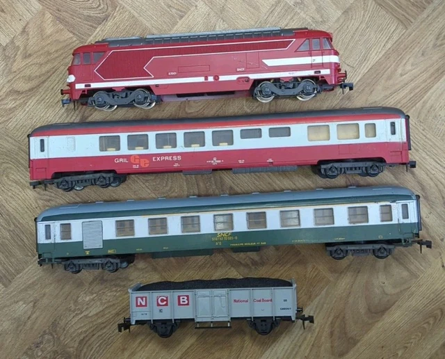 LIMA H0 SNCF Diesel Engine, Carriages And Coal Truck Made in Italy ...