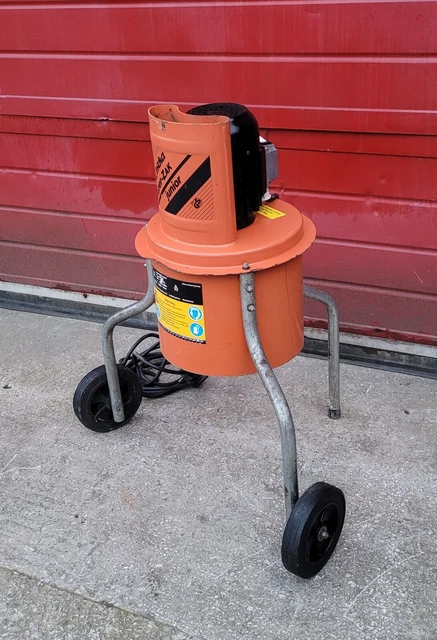 INDUSTRIAL LESCHA SUPER-ZAK Junior Garden Shredder 240v Tree, Branch ...