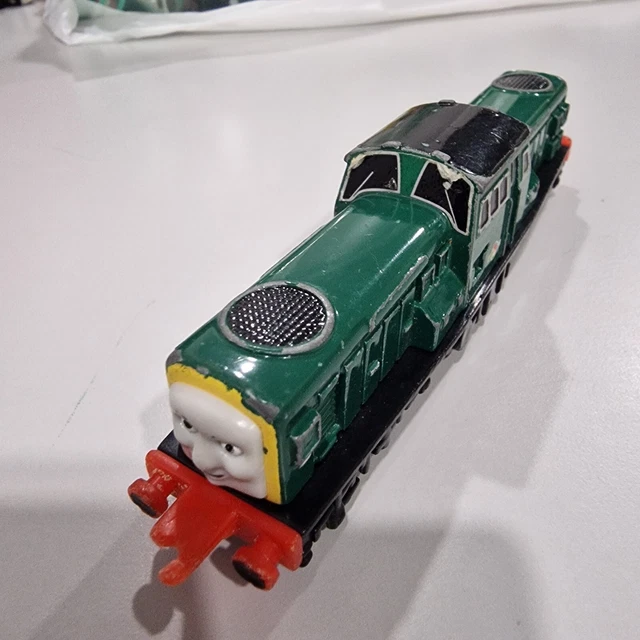 ERTL THOMAS THE Tank Engine and Friends Derek The Diesel 1999 £5.00 ...