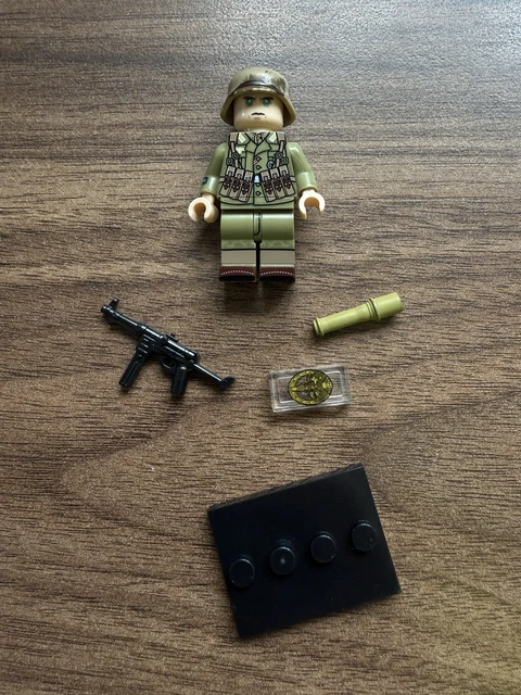 LEGO WORLD WAR 2 Afrika Korps German Rifleman Soldier Mp40 £5.39 ...