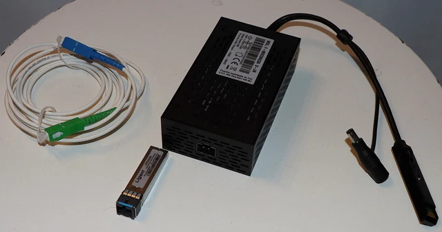 BOITIER ONT CONVERTISSEUR fibre free freebox + module + cable fibre EUR ...