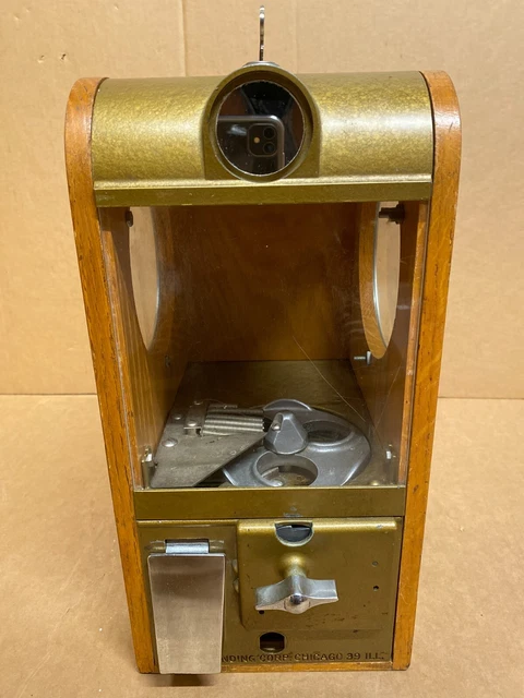 VINTAGE VICTOR VENDING Super V Gumball Machine Chicago Illinois Wood ...