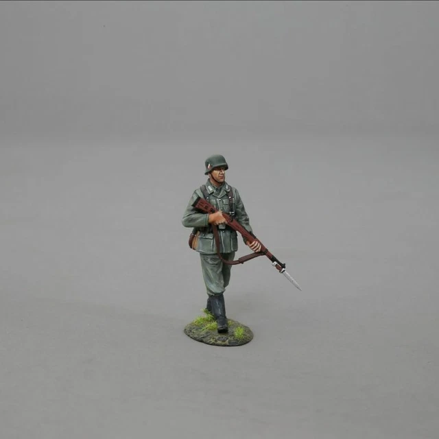 THOMAS GUNN - SS126 Heer Rifleman with Bayonet - WW2 Painted Diecast ...