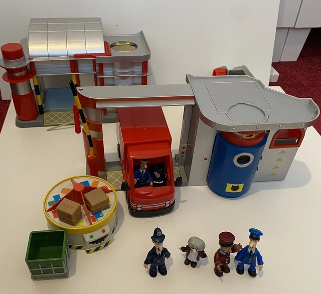 POSTMAN PAT BUNDLE Sorting Office Conveyor Belt Parcels Van Figures £19 ...