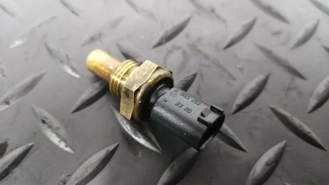 MERCEDES BENZ W212 E Class Coolant Temperature Sensor A0051532328 £9.89 ...