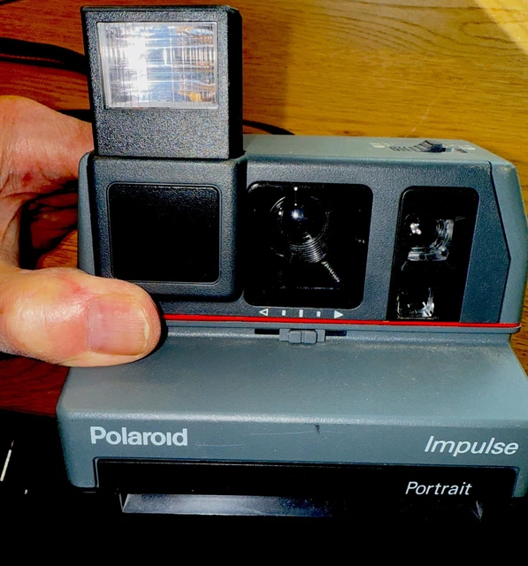 VINTAGE POLAROID IMPULSE Instant Camera Autofocus System-- 1980's $32. ...