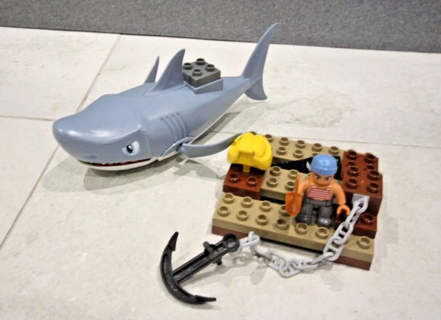 LEGO DUPLO 7882 'RARE ' shark attack raft, pirate , anchor on chain ...