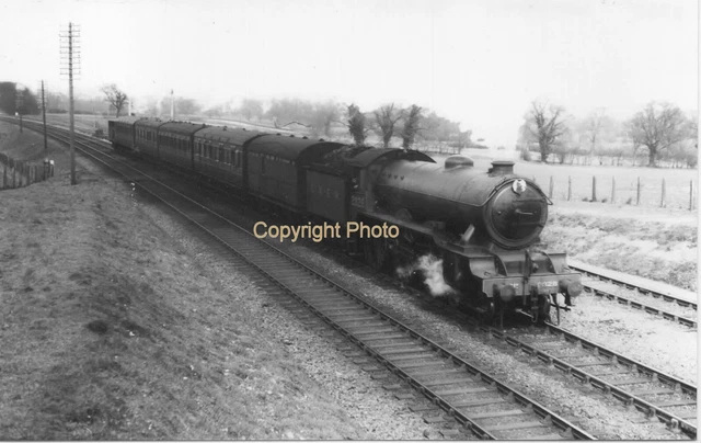 PHOTO - LNER B-17 No.2828 'Harewood House' at Littlebury £1.99 ...