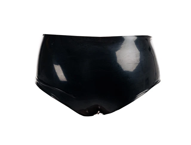RUBBERFASHION LATEX HOTPANTS - Rubber Gummi Hose Pants - Shorts - Latex ...