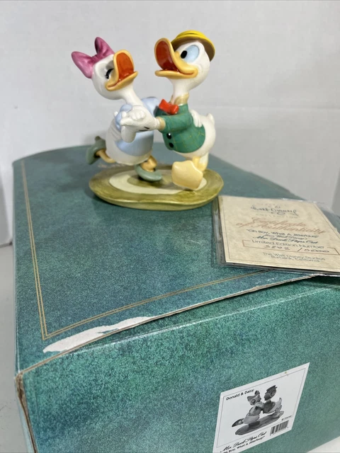 DISNEY WDCC MR Duck Steps Out "Oh Boy What A Jitterbug" Donald & titre ...