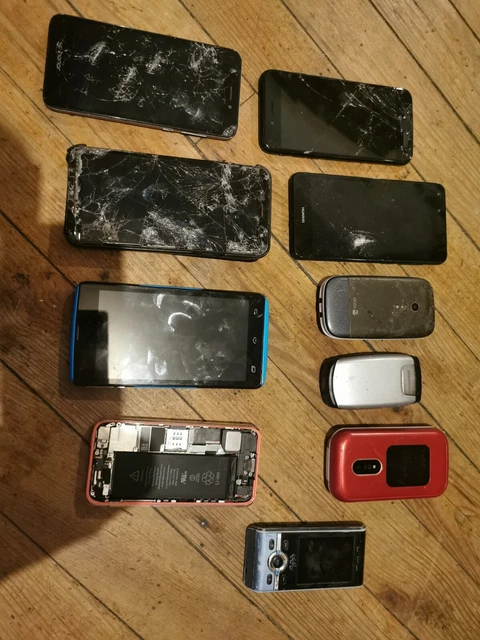 LOT DE TÉLÉPHONES Pour Pièces ! état et probleme divers. EUR 50,00 - PicClick FR