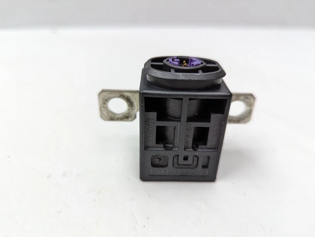 AUDI Q7 BATTERY Positive Fuse Terminal 4F0915519 Mk1 4L 2007 £12.74 ...