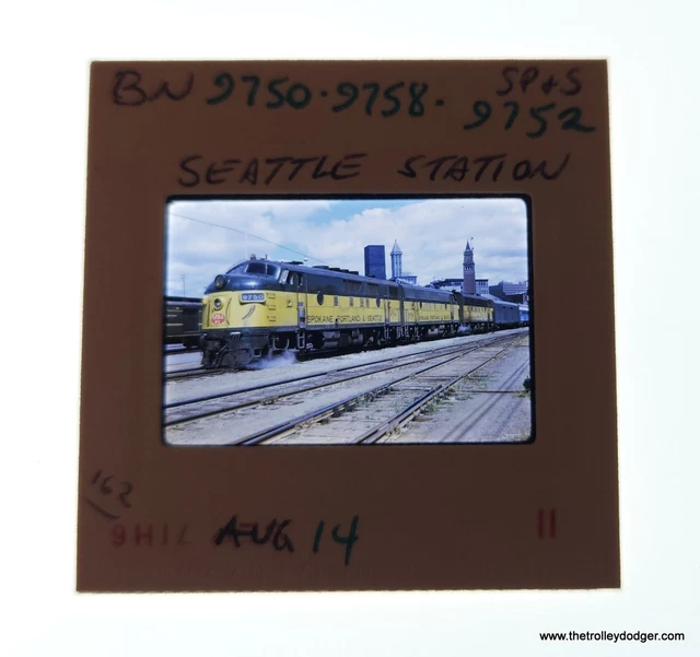 BN SP&S BURLINGTON EMD F3A Diesel Loco #9750 1971 35 mm diapositive originale Kodachrome EUR 5 ...