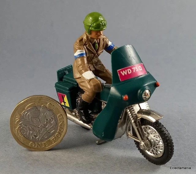 VINTAGE BRITAINS DEETAIL British Army Despatch Rider on Norton ...