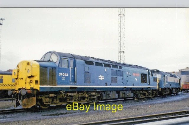 PHOTO RAILWAY 6X4 Class 37 37043 and Ethel 1 Eastfield Shed 28/12/83 £2 ...