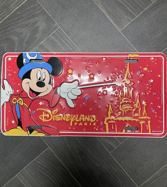 DISNEY 1997 DISNEYLAND Paris sorcerer Mickey Mouse castle metal license ...