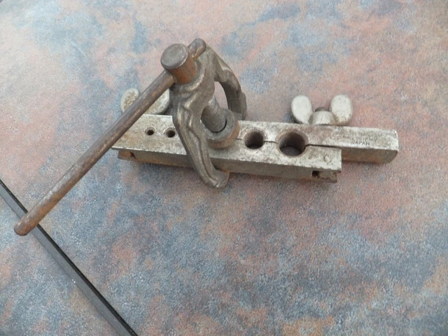 VINTAGE GLOBEMAST PIPE and Tube Flaring Tool #2301 /MY JAPAN 3/16" - 5/ ...