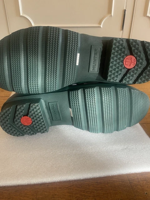 BRAND NEW GREEN Hunter Wellington Boots Size 11 - Long and Side ...