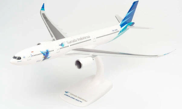 GARUDA INDONESIA AIRBUS A330-900neo PK-GHE scala 1/200 aeromobile ...