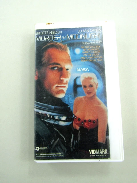 VTG MURDER BY Moonlight VHS Clamshell Brigitte Nielsen Julian Sands ...