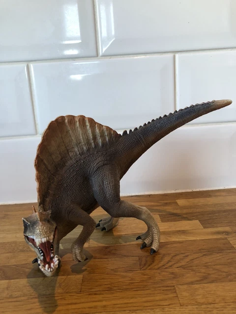 SCHLEICH SPINOSAURUS DINOSAUR Figure 2014 Toy Animal Realistic mouth ...