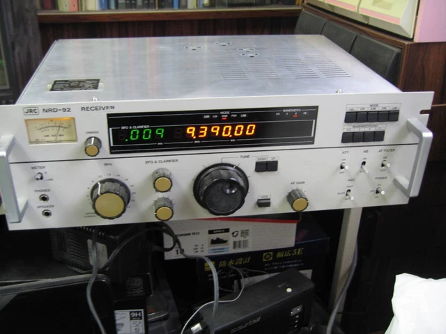 JRC NRD-92 PROFESSIONAL HF Communications Receiver Working Japan ...