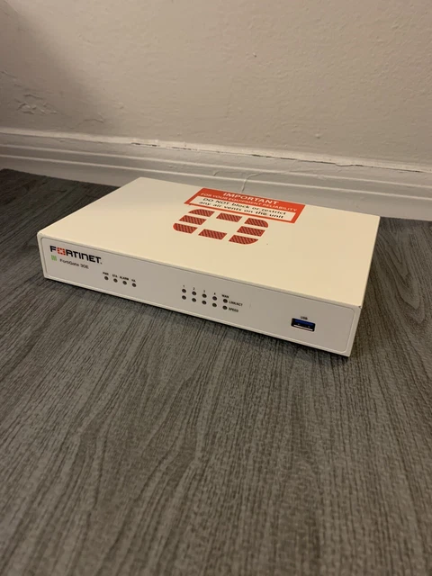FORTINET FORTIGATE 30E 5 ports RJ45 GE FG-30E non testé, pas de cordon ...