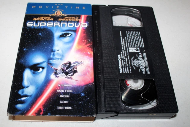 SUPERNOVA - (VHS, 2000, R-Rated Version) James Spader, Angela Bassett £ ...