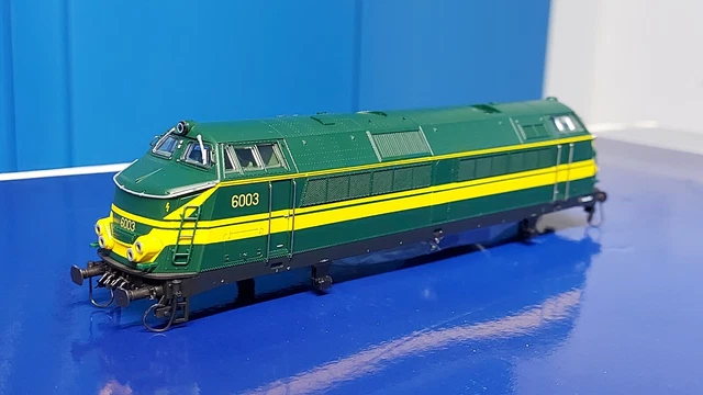 CAISSE HO ROCO 6003 verte en sncb nmbs 62995 carrosserie 1/87 . rare ...