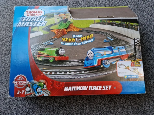 THOMAS & FRIENDS Trackmaster Motorized Railway Race Set Thomas & Percy ...