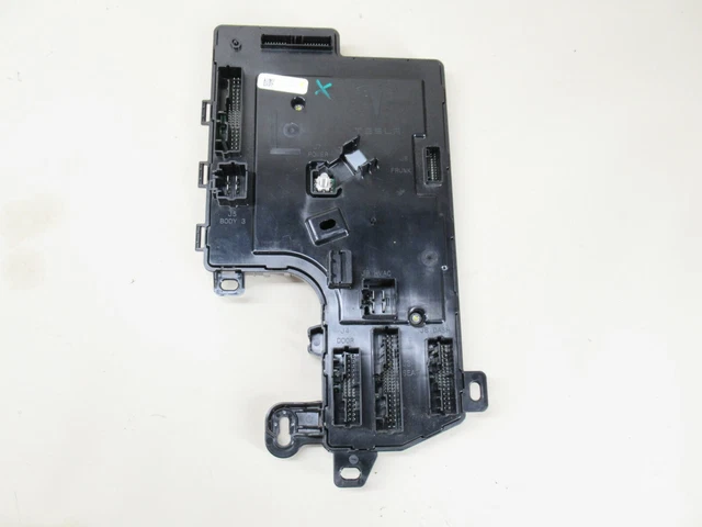 TESLA MODEL 3 Low Voltage Body Control Module Left Driver Side 1078673 ...