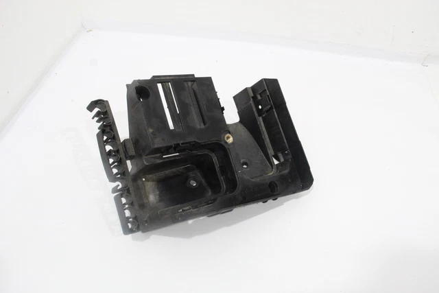 VW TOURAN 1T Mk1 Main Relay Fuse Box Support Bracket 1K0907361C £9.99 ...
