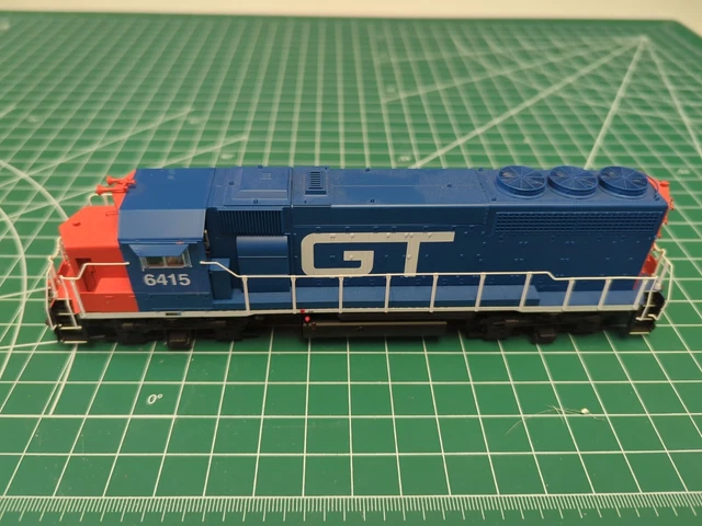 ATLAS HO GP40-2 Grand Trunk Western 6415 DCC aucun son personnalisé EUR ...