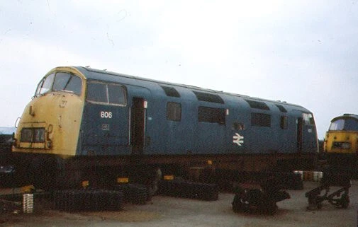 ORIGINAL COLOUR SLIDE of D806 BR Warship class diesel hydraulic loco £ ...