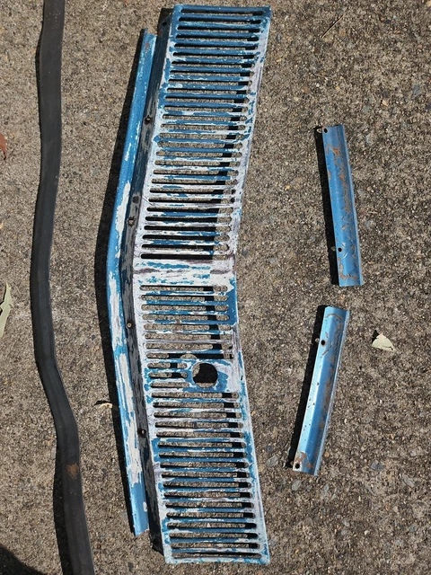 HOLDEN HQ HJ HX HZ WB Kingswood Ute monaro wagon plenum cover ...