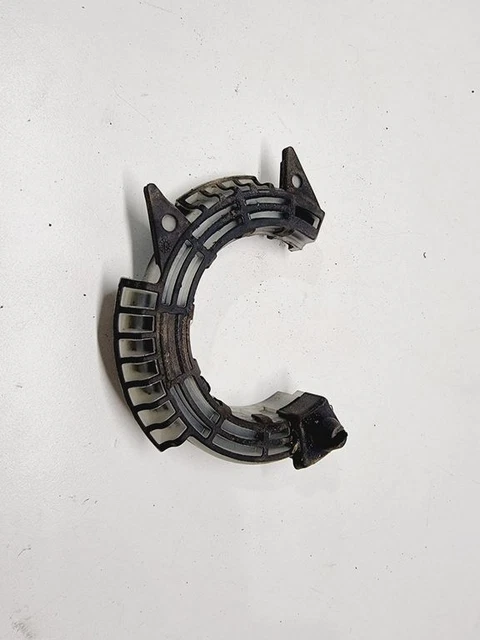 2024 RENAULT CLIO V Front coil spring rubber mount lower 540305060R £21 ...