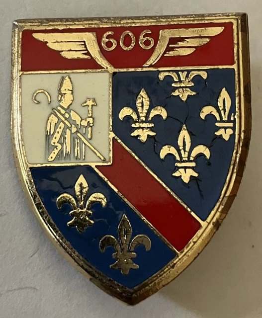 INSIGNE ARMEE DE L'AIR : " ENTREPOT DE L'A.A. 606.puis BA277" Drago ...