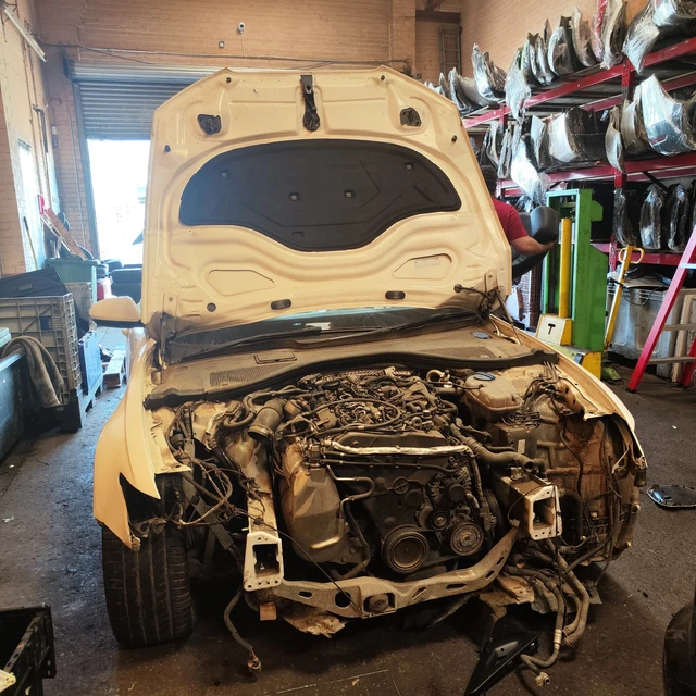 AUDI A6 C7 Estate 2.0Tdi Cnh Breaking Nyu Gearbox 7Sp Auto White Ly9C ...