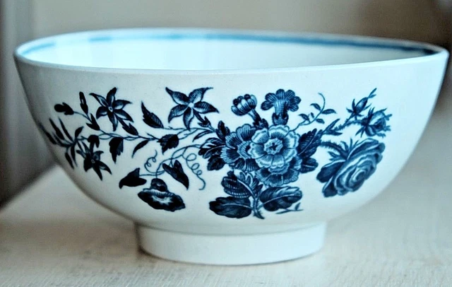 ANTIQUE 18TH CENTURY Worcester Porcelain Crescent Mark Blue & White ...