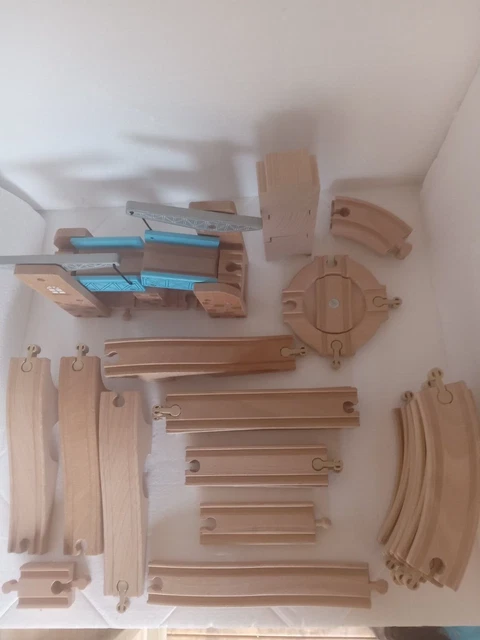 WOODEN ELC TRAIN Set Track For Thomas Elc Ikea Compatible £24.99 ...