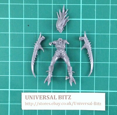 DAEMONETTE CHARIOT RIDER C Daemonettes Slaanesh Daemons Warhammer 40K ...