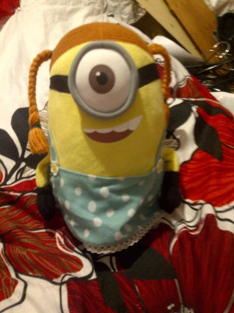 DESPICABLE ME/MINIONS STUART In Dress & Braids Wig Disguise Soft Toy 10 ...