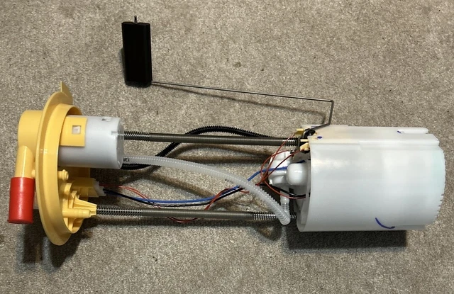 GENUINE MOPAR FUEL Pump/Level Unit Module Kit 68210305AE $154.52 ...