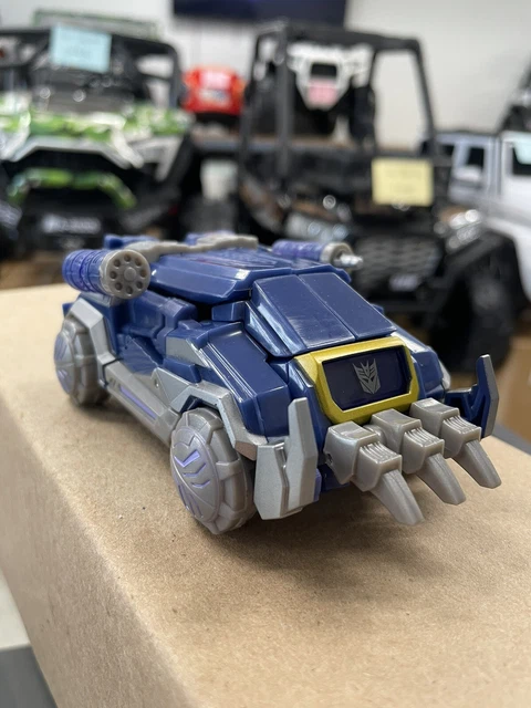 TRANSFORMERS GENERATIONS WAR for Cybertron Soundwave Deluxe Figure ...