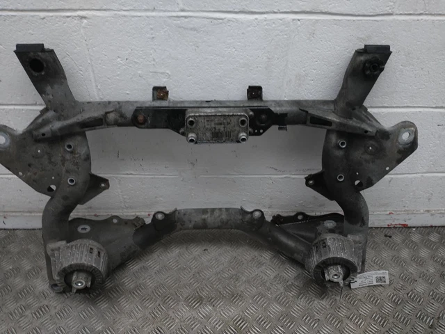 MERCEDES E CLASS FRONT SUBFRAME 2.1L Diesel A2046280657 09-17 £150.00 ...