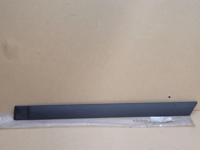 GENUINE HYUNDAI EXCEL Pony 1990-1994 Rear left Door Moulding 87731 ...
